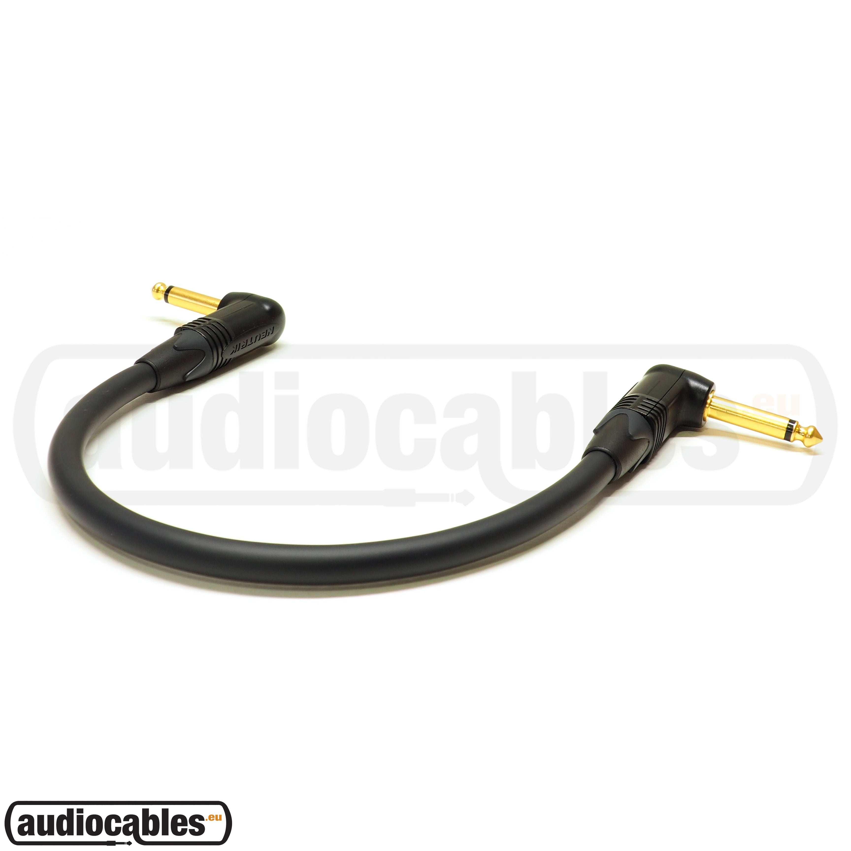 Mogami 3368 Patch Cable w/ Gold Neutrik Angled Connectors – audiocables.eu